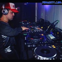 Mighty Mike Midget Murga videos - Dailymotion