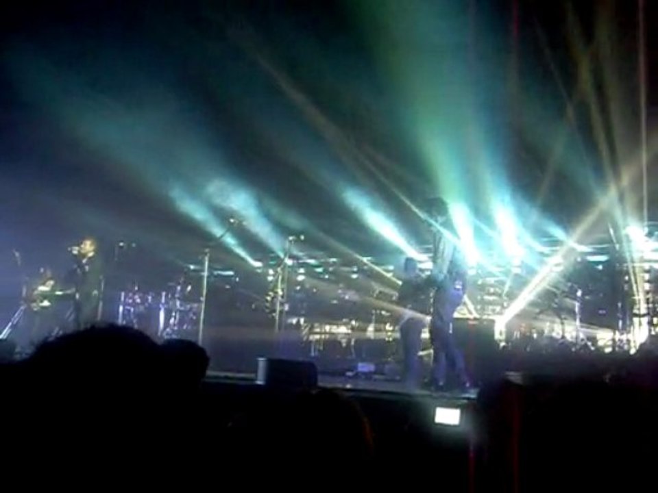massive attack zenith de Paris - Vidéo Dailymotion