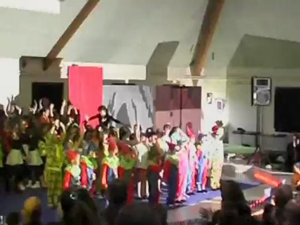Isabelle Roussel - Spectacles avec Enfants - Vidéo Dailymotion