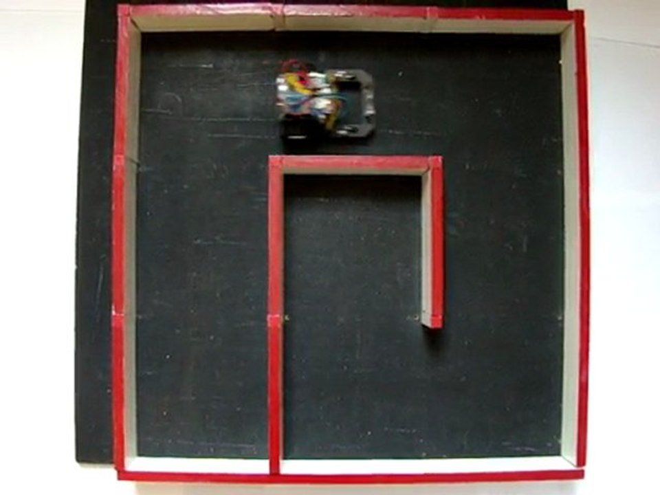 Ardumouse: Arduino Micromouse - Right Wall Follower - video Dailymotion