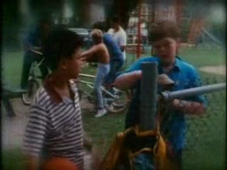 Degrassi Junior High - s03e04 - "Season's Greetings" - (1/2) - video ...