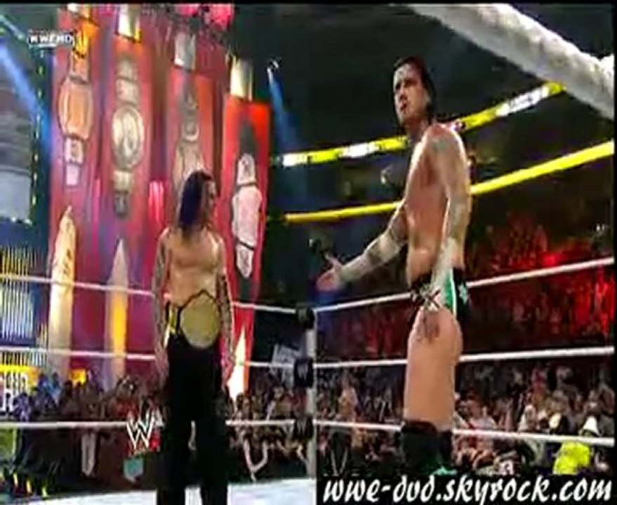 WWE Exclusive - Interview CM Punk @ NOC 2009 - En français ! - Vidéo ...