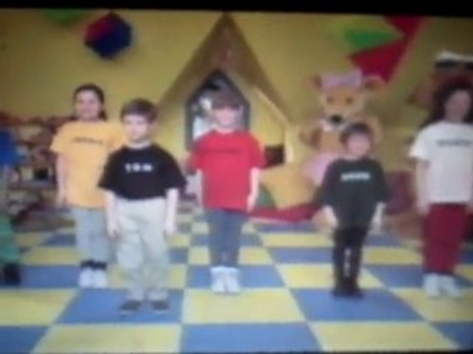 Children's Pre-School Favourites-Teddy Bear Sing-along clip - video ...