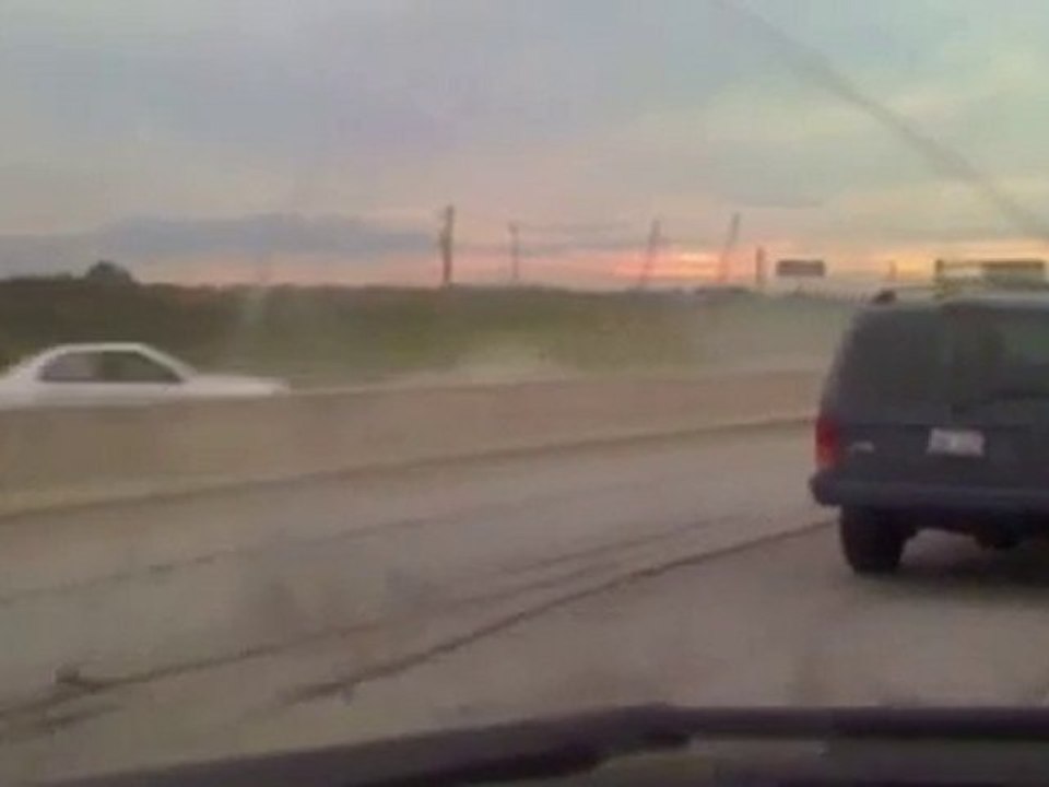 Transformers 3 Car Accident Gabrielle Cedillo - Vidéo Dailymotion