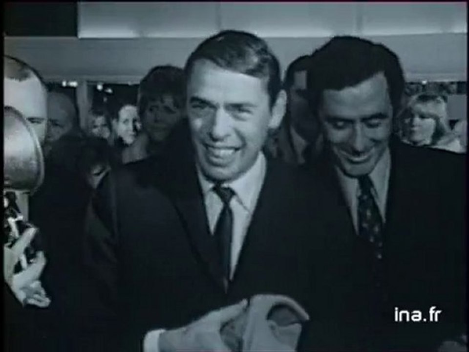 PREMIERE DU FILM DE JACQUES BREL "LES RISQUES DU METIER" - Vidéo ...