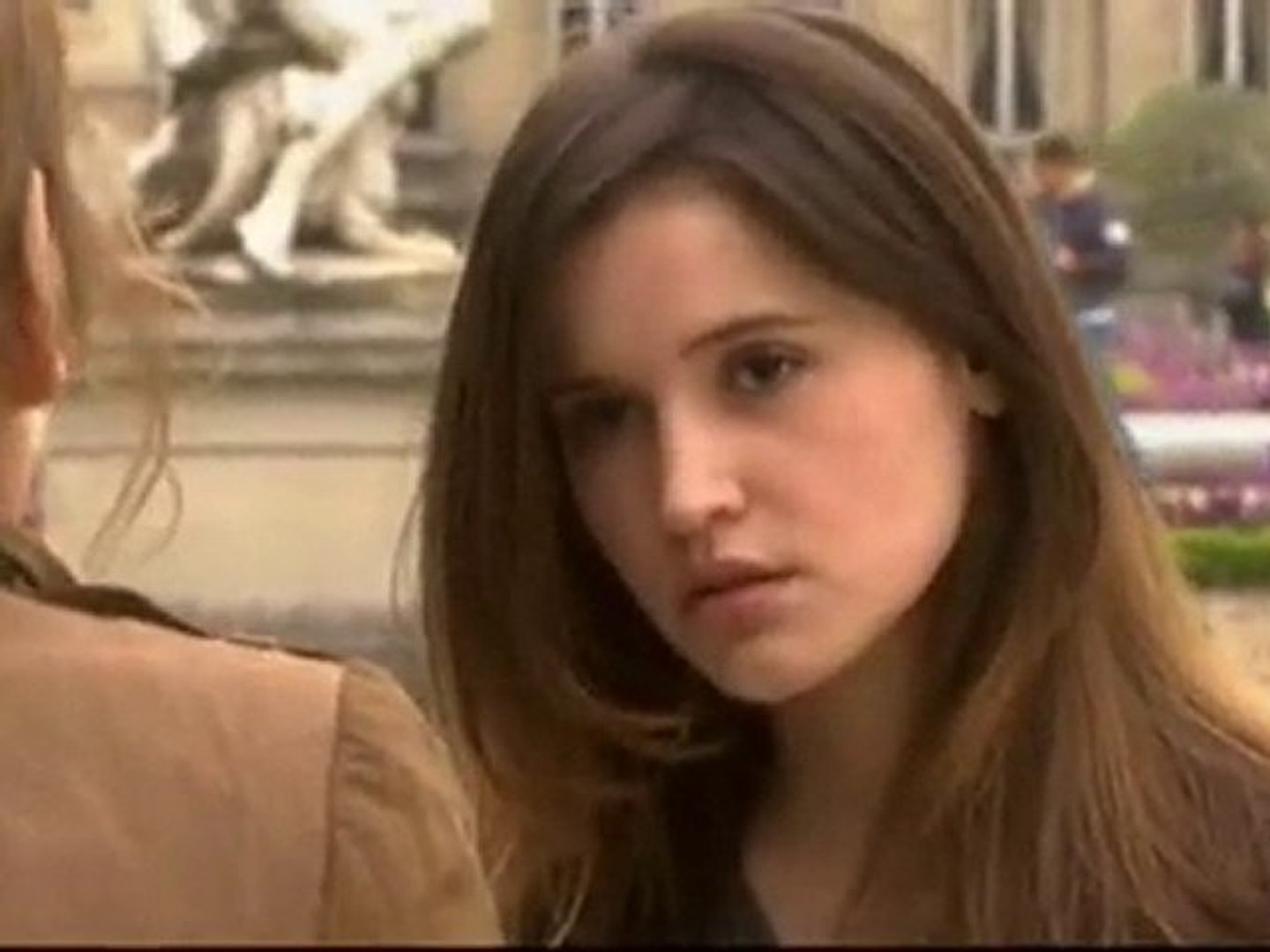 Élise Rousseau (par Marion Trémontels)