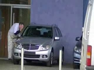 Welly Wanger videos - Dailymotion