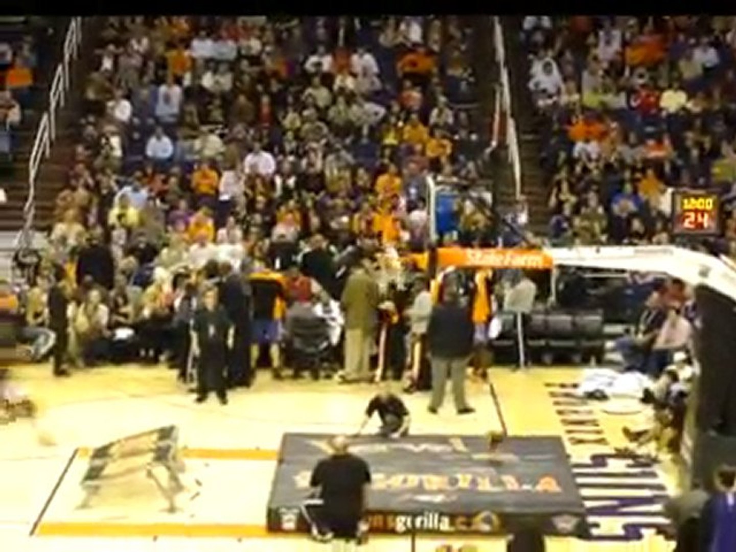 Guy Getting Dunked On