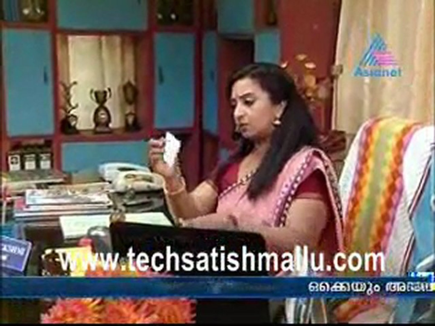 Asianet News Reader Prajula