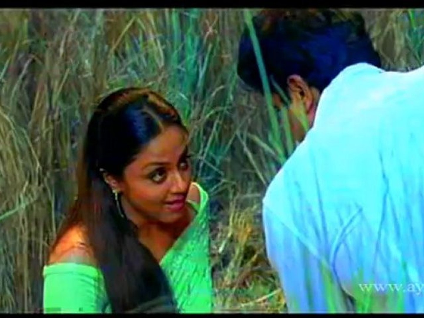 Andrea Jeremiah Em Pachaikili Muthucharam