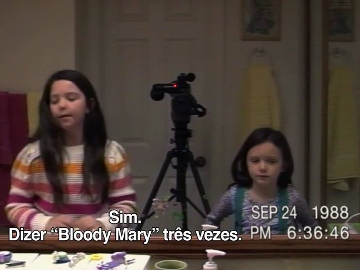 Actividad Paranormal 3 Escena De Bloody Mary