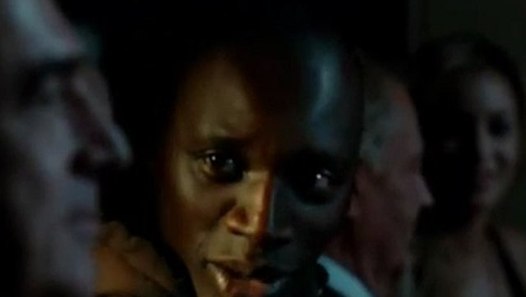 Intouchables - extrait : l'opéra : L'arbre qui chante - Vidéo Dailymotion