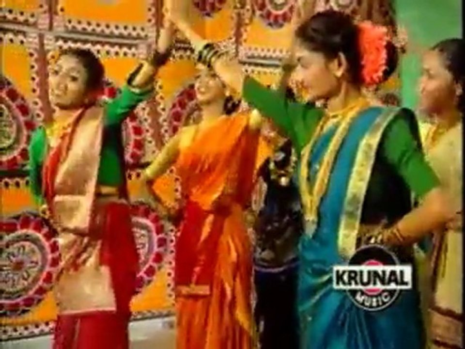 Marathi Song - Navari Baila Shobhe Bashing Aaj - Ya Go Dandyavarun ...