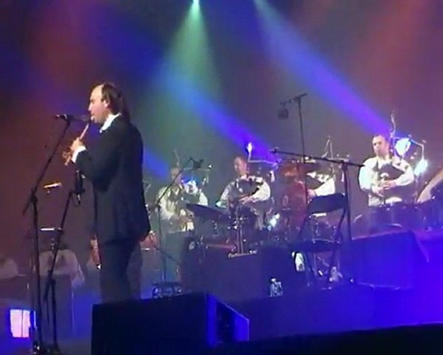 Une autre fin de Terre - Dan ar Braz & Carlos Nunez, avec le Bagad Bro ...