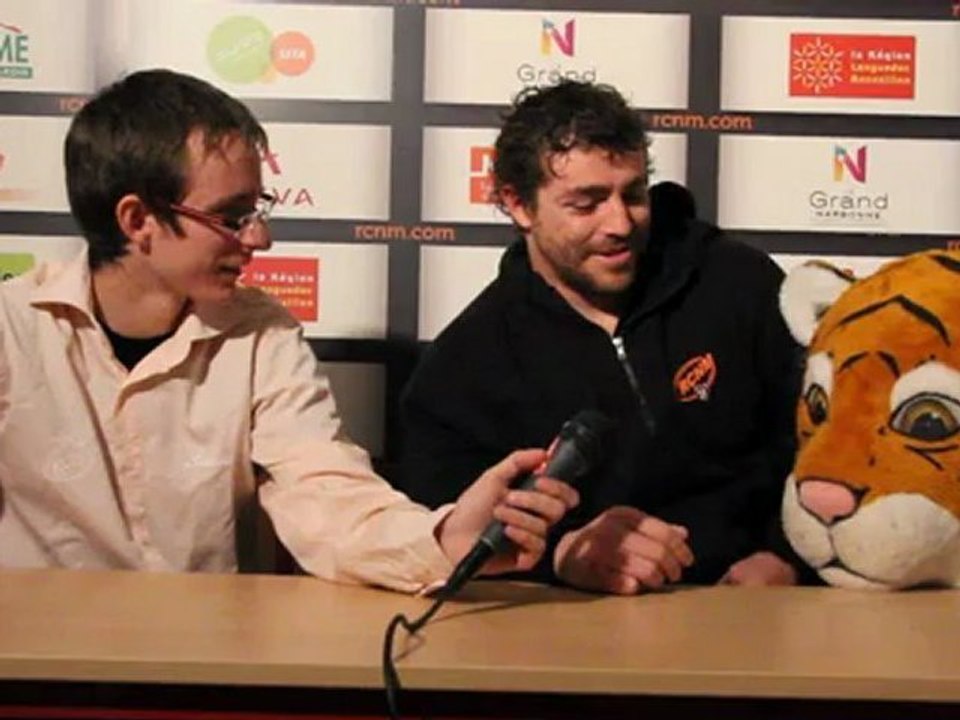 Interview de Shaun Hegarty après RCNM-Tarbes - Vidéo Dailymotion