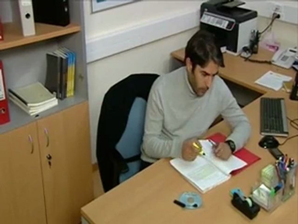 Ειναι στιγμες επεισοδειο 9 - video Dailymotion