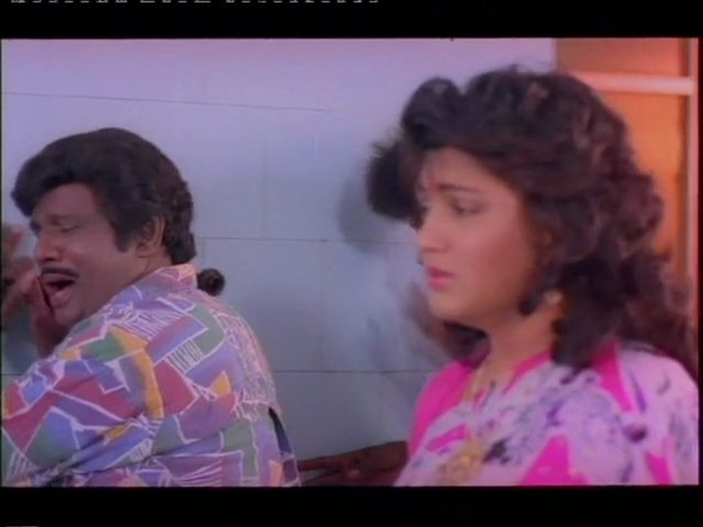 Vadivelu Stills In Singaravelan