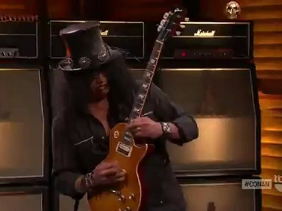 Slash "Standing In The Sun" Live Conan O' Brien - Vidéo Dailymotion