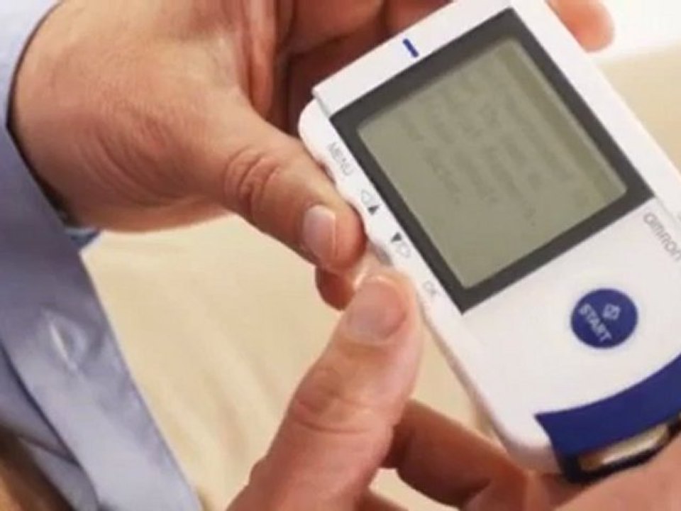 ECG portable OMRON Heart-Scan HCG-801-E Complet - Vidéo Dailymotion