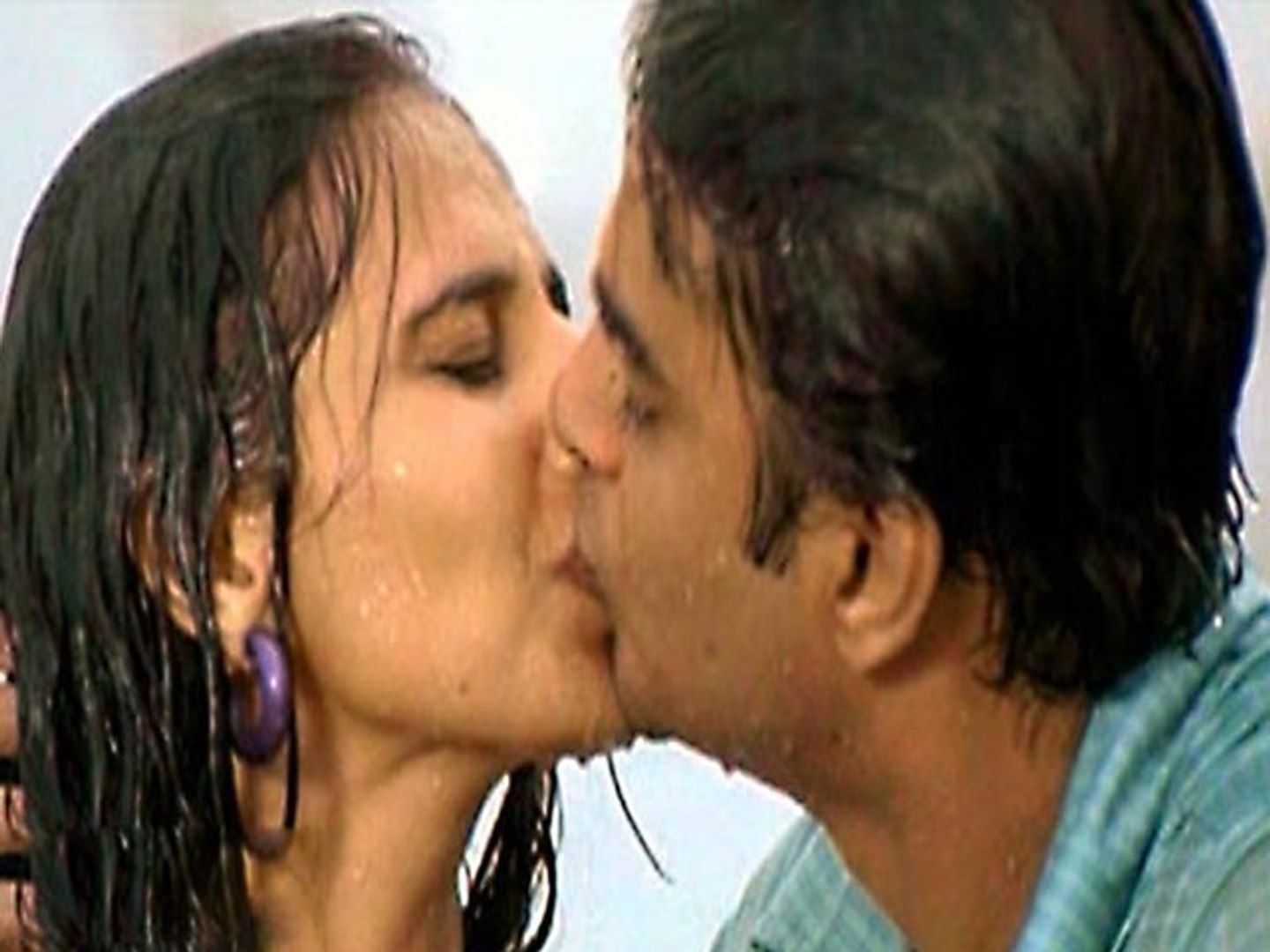 Anushka Sharma Beijo Quente ShahrukhKhan #AnushkaSharma