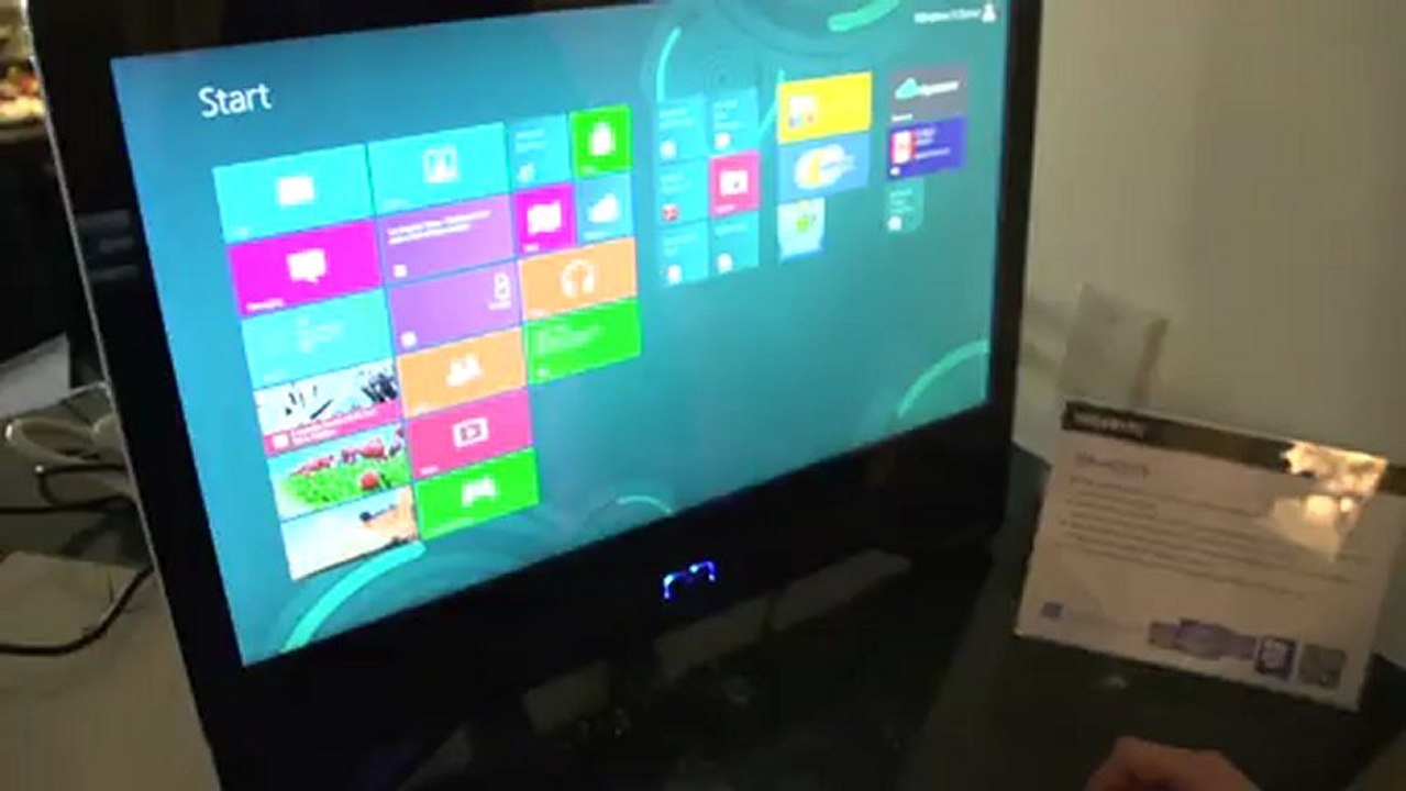 Gigabyte Components Suite - 4K Running on Onboard Video & Thin Mini ITX ...