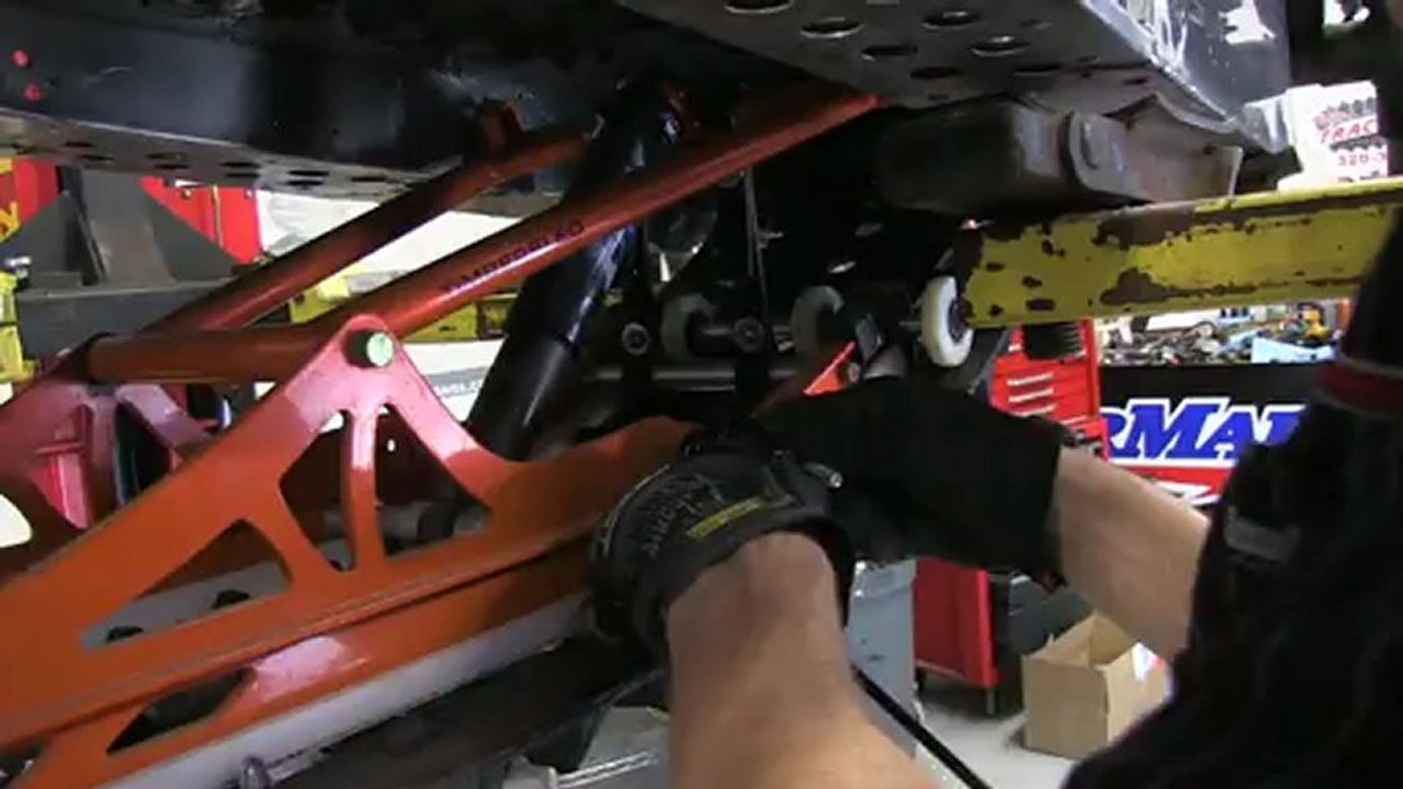 DuraFlex and RSI Snowmobile Scratcher Installation! - video Dailymotion