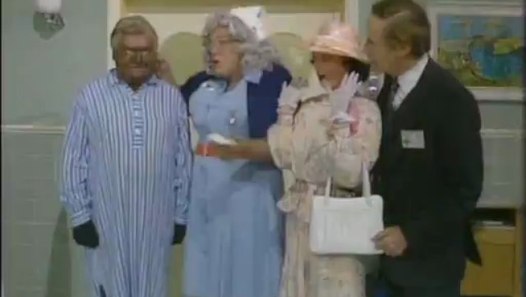 Benny Hill - St John Thomas Hospital - video dailymotion