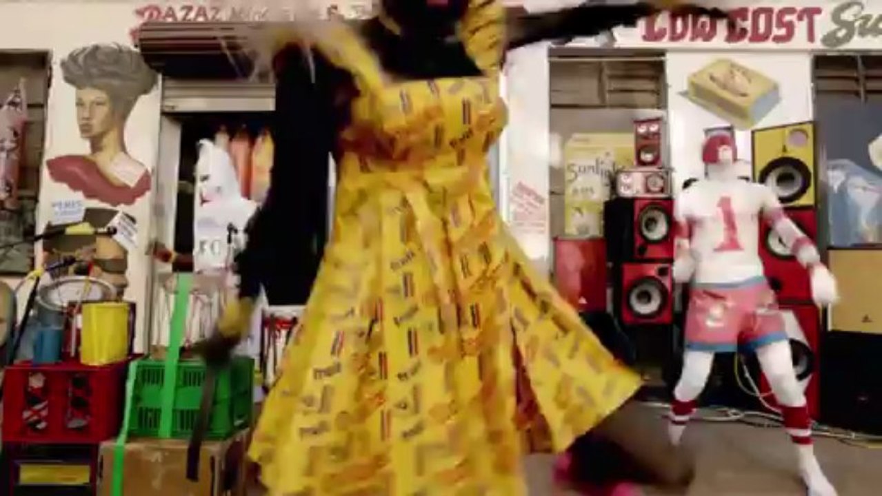Die Antwoord - Fatty Boom Boom (Official Video) - Vídeo Dailymotion