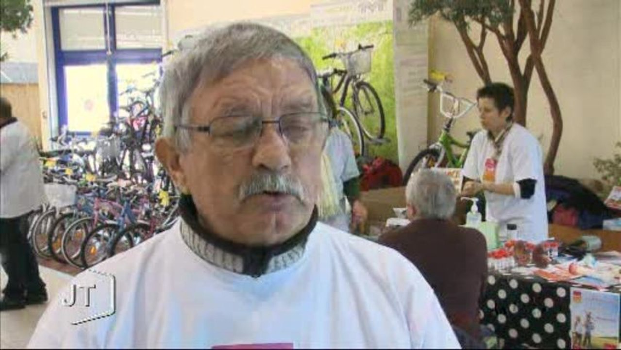 Maladie Rénale : Daniel Papin parle du dépistage (Vendée) - Vidéo ...