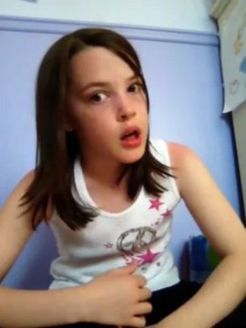 Barricade-Girl videos - Dailymotion