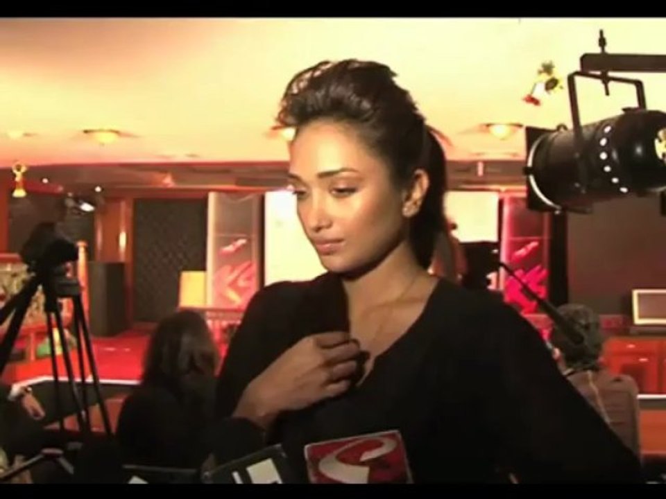 Bollywood mourns Jiah Khans death - video Dailymotion