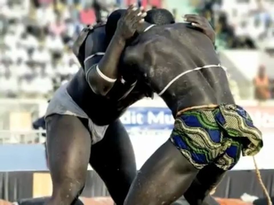 Senegalese Wrestling-African Style Fighting - video Dailymotion
