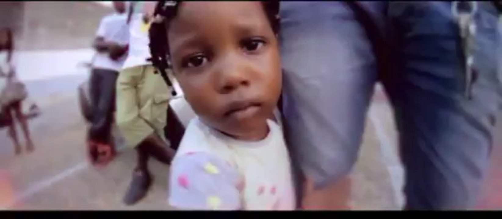 Stanley_Enow_-_Hein_Père_Official_Video - Vidéo Dailymotion