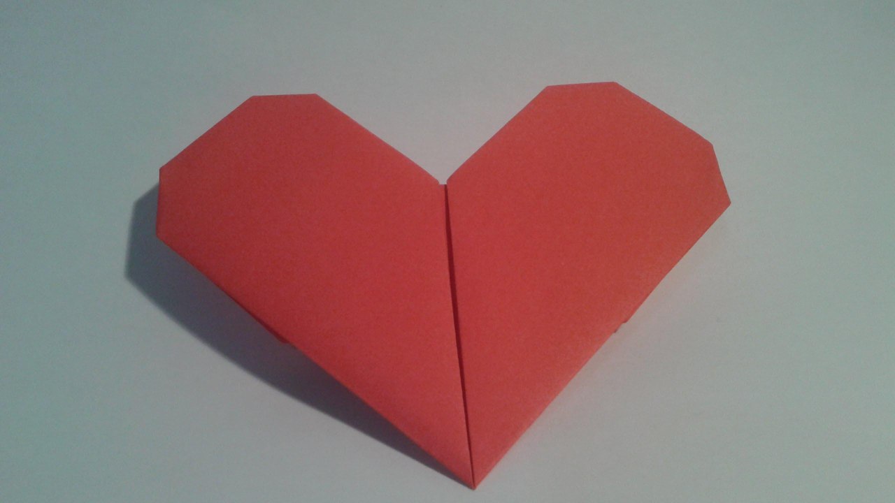Como hacer un corazón de papel (San Valentín) - video Dailymotion