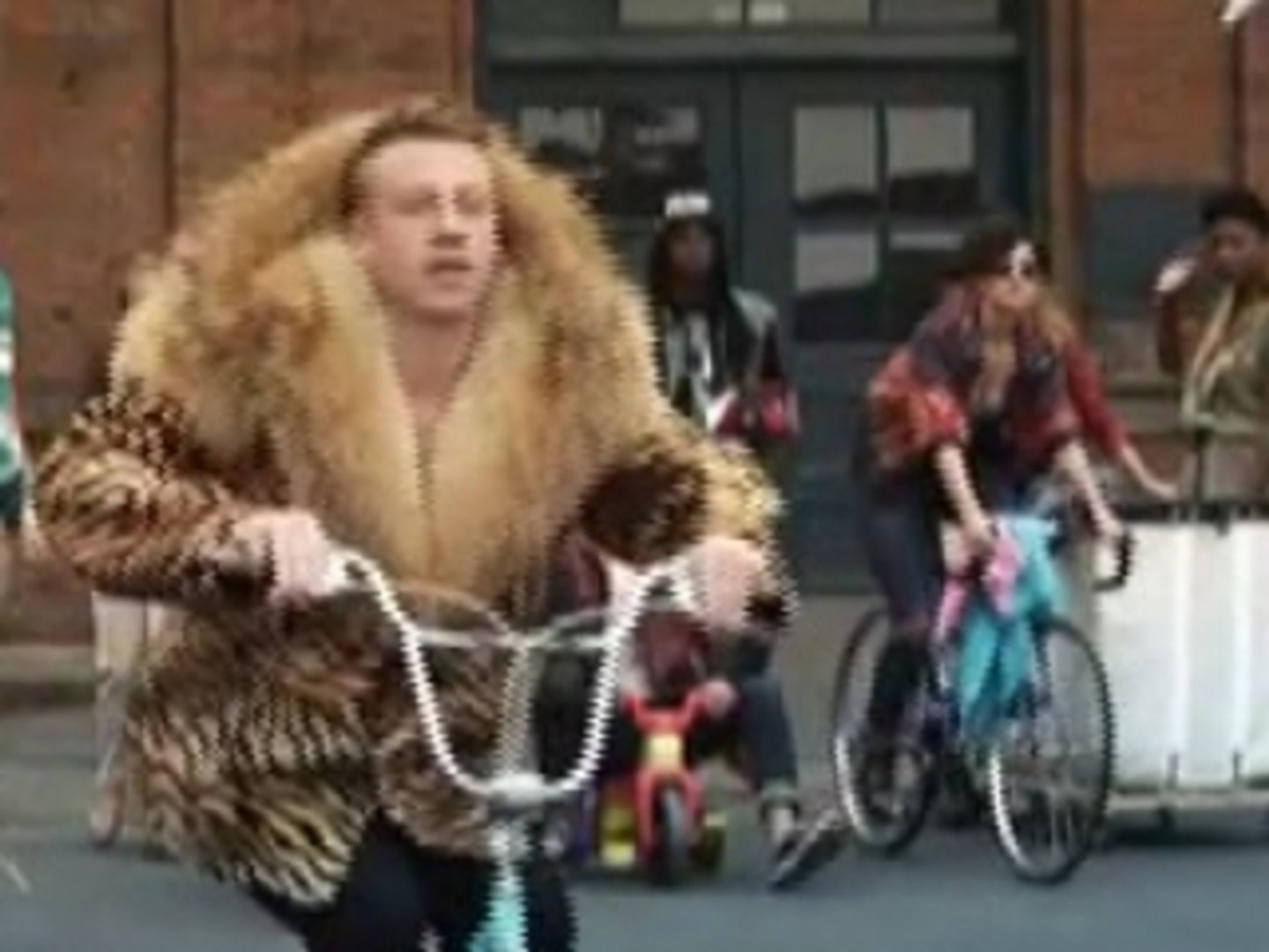 Thrift Shop Macklemore