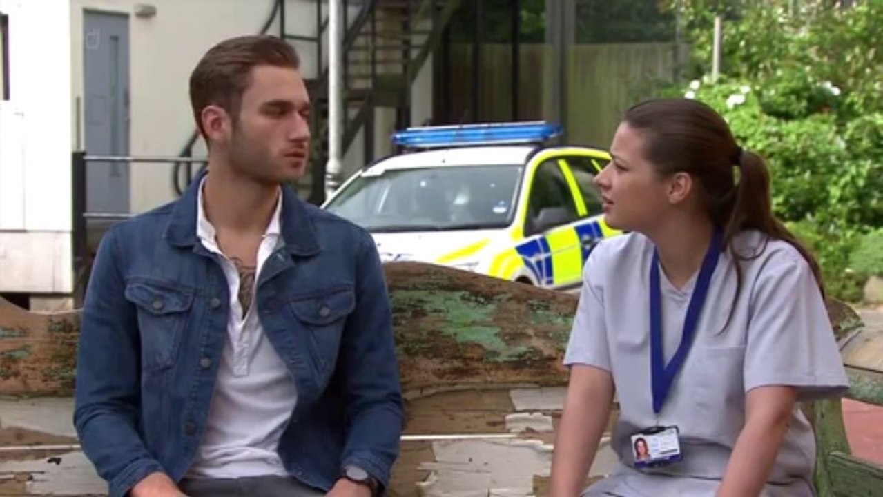 Hollyoaks The Roscoe Family (27th September 2013) - video Dailymotion