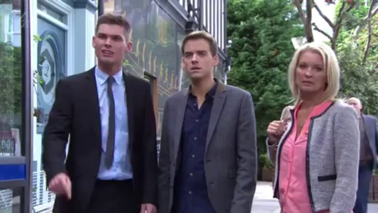 Hollyoaks The Roscoe Family (2nd October 2013) - video Dailymotion