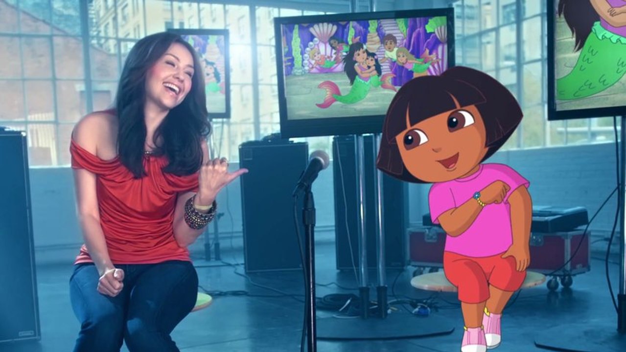 Sing, Sing, Sing (Spanish) - Thalía and Dora the Explorer - video ...