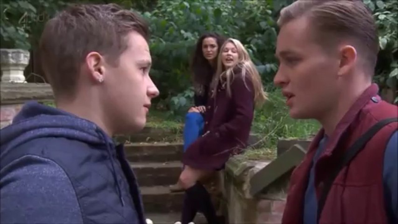 Hollyoaks The Roscoe Family (19th November 2013) - video Dailymotion