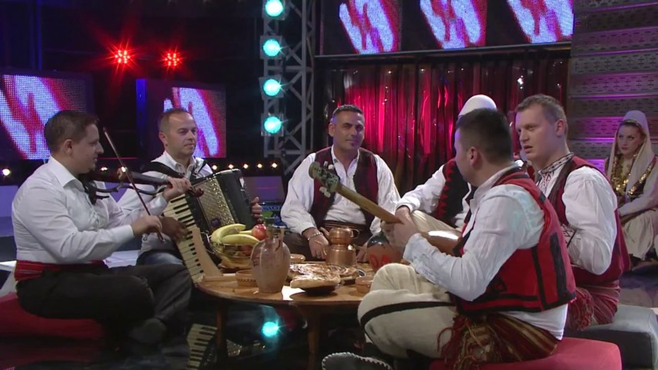 Hashim Shala i Armend Shala - Gezuar 2014 - video Dailymotion