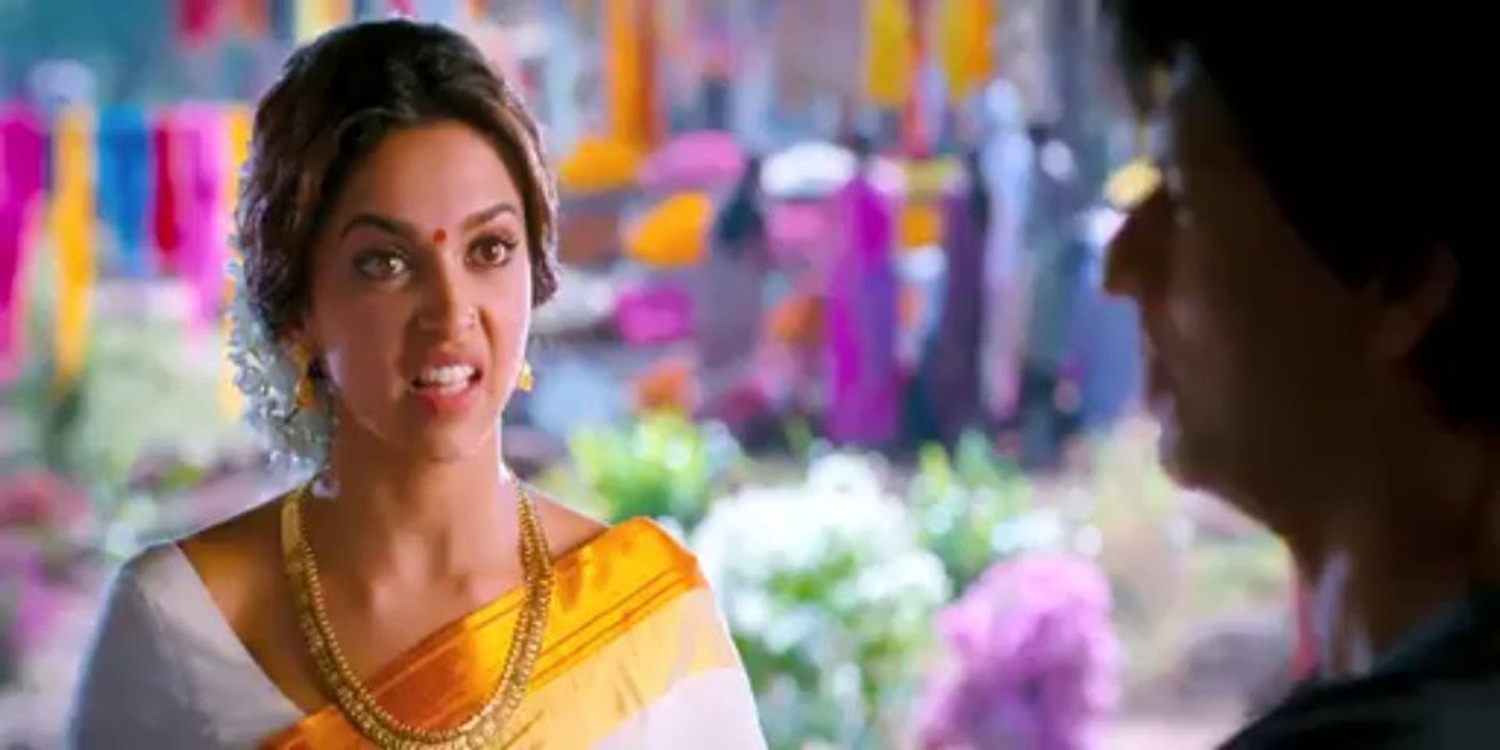 Chennai Express Deepika Padukone In White Saree