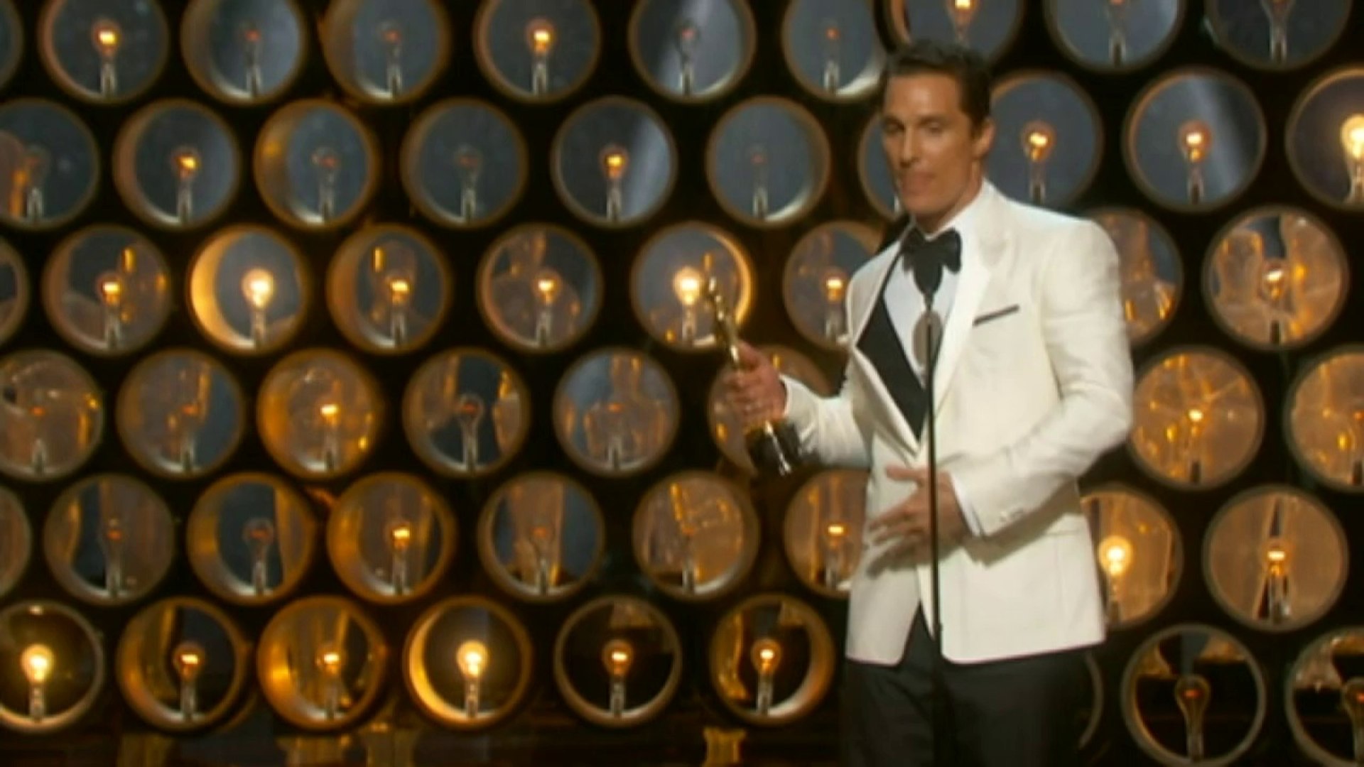 Matthew Mcconaughey Oscar Gif