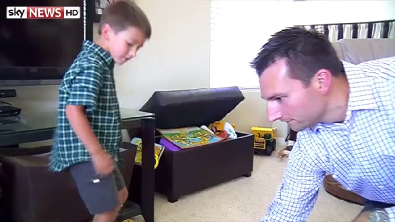 Cat Saves Boy From Dog: CCTV Capture - video Dailymotion