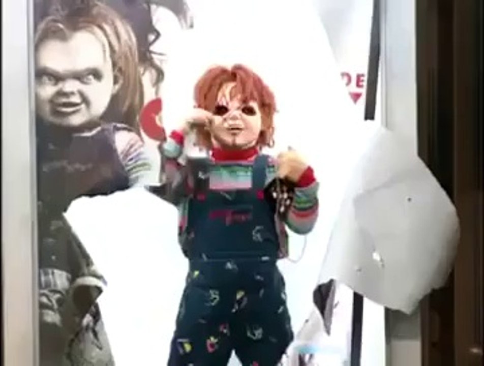 Best Chucky Prank Ever -- New 2014 Funny Videos -- New Funny Scary ...