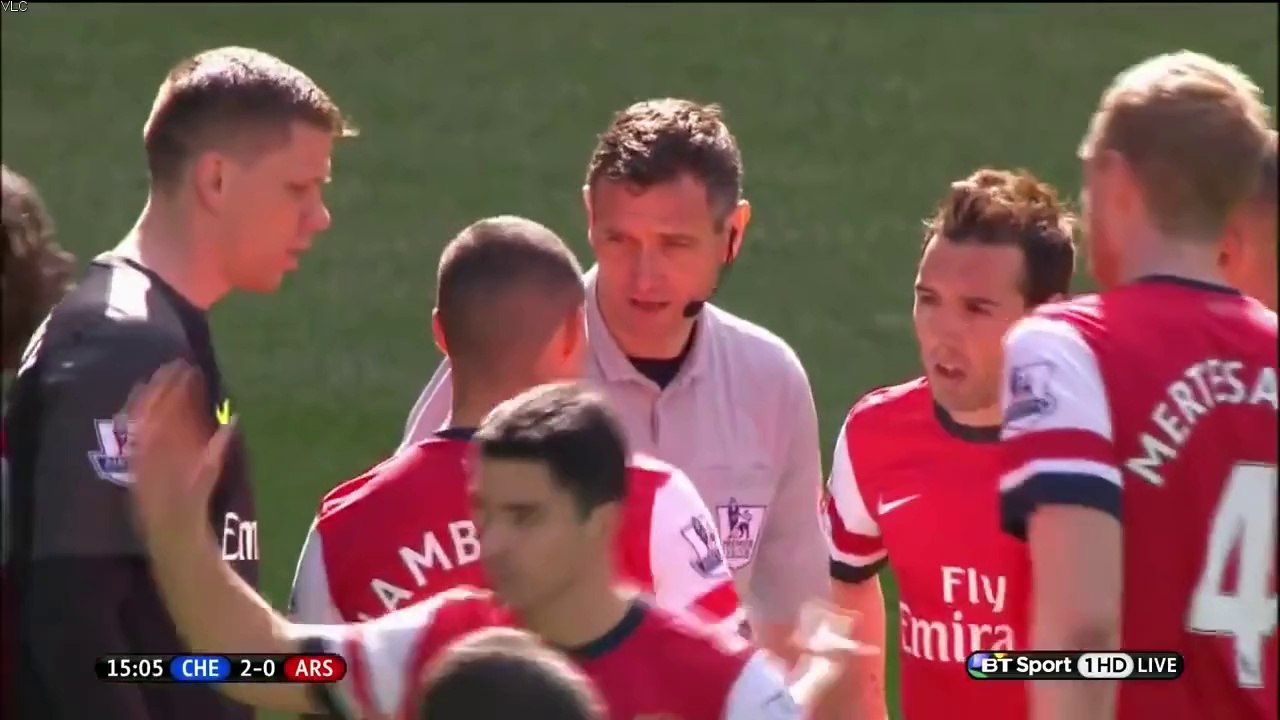 Oxlade Chamberlain Hand Ball & Gibbs Get Red Card - video Dailymotion