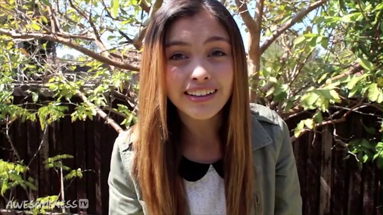 Gangnam Style Eyebrow Dance - Girl With A Funny Talent 2.0 Sarah Ellen ...