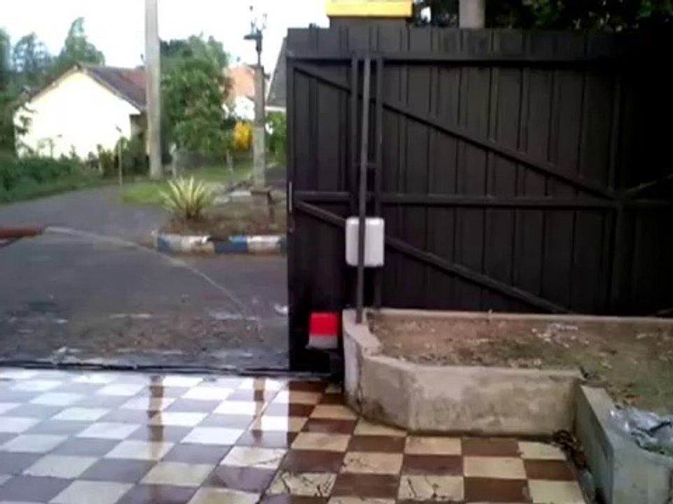 Sistem Buka Tutup Pagar Otomatis - Video Dailymotion