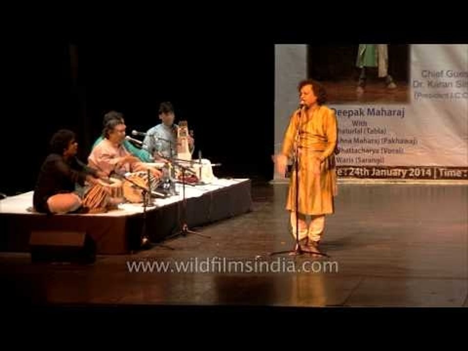 Kathak solo recital by Pt. Deepak Maharaj - video Dailymotion