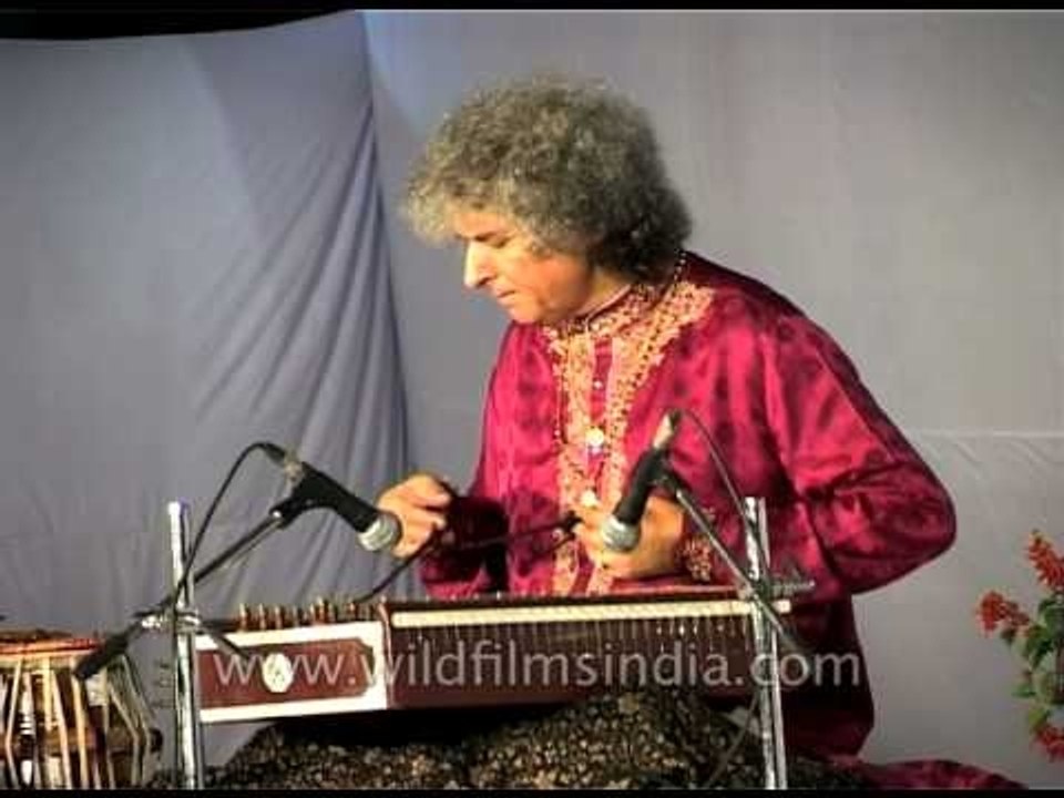 Renowned Santoor player -Pandit Shiv Kumar Sharma - video Dailymotion