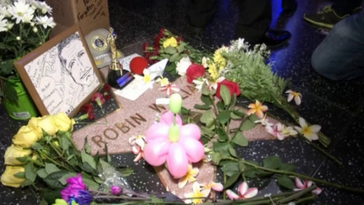 Post mortem reveals Robin Williams hanged himself - video Dailymotion